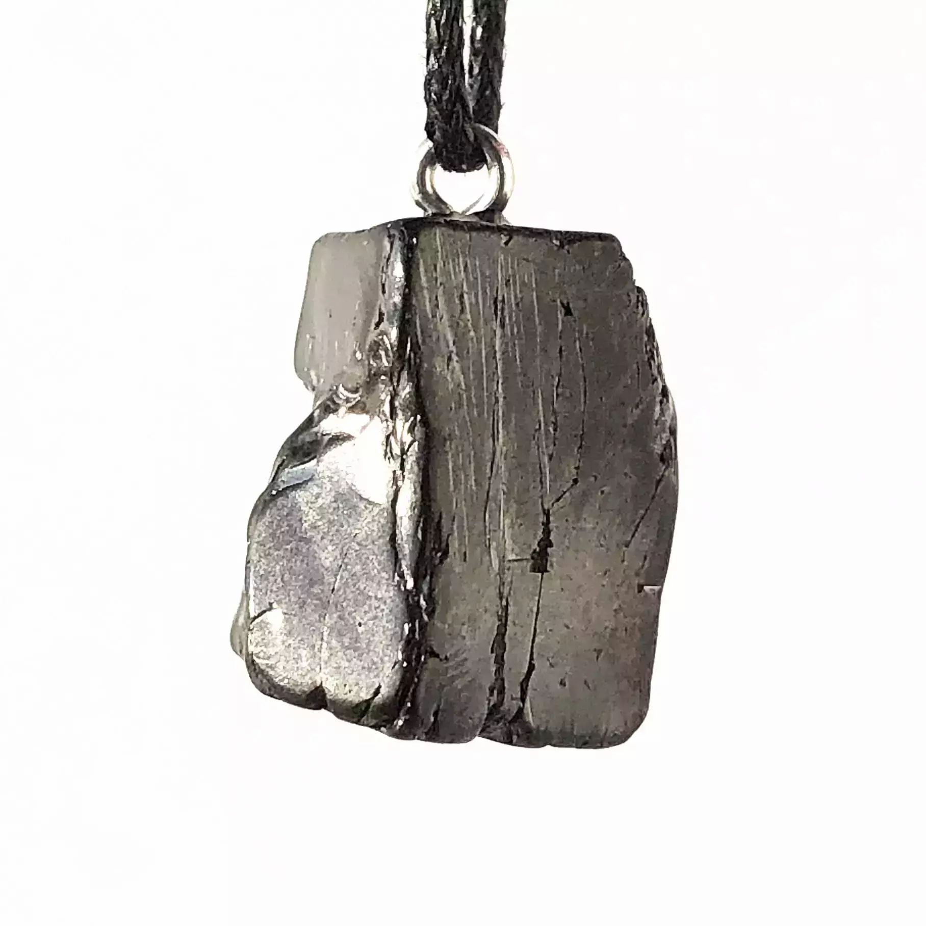 Tumbled Shungite pendant "Elite" with a 98% carbon - Authentic ...